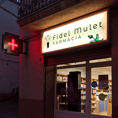 Projectes de gràfica, interiorisme i instal·lacions efímeres - Tercer ...